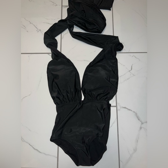 YesStyle | Swim | Yesstyle Black One Piece Swimsuit Bathing Suit | Poshmark
